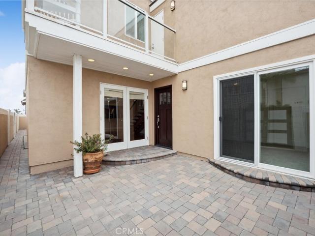215 Walnut Street