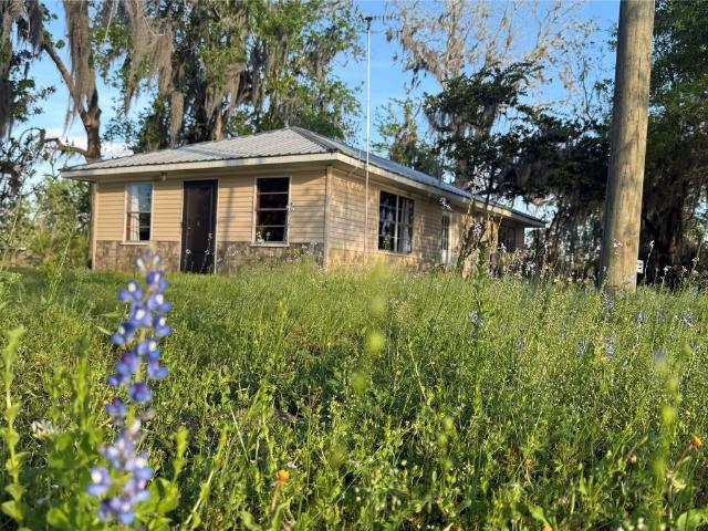 215 Weldon, Livingston, TX 77351 | MLS #30959 | Compass