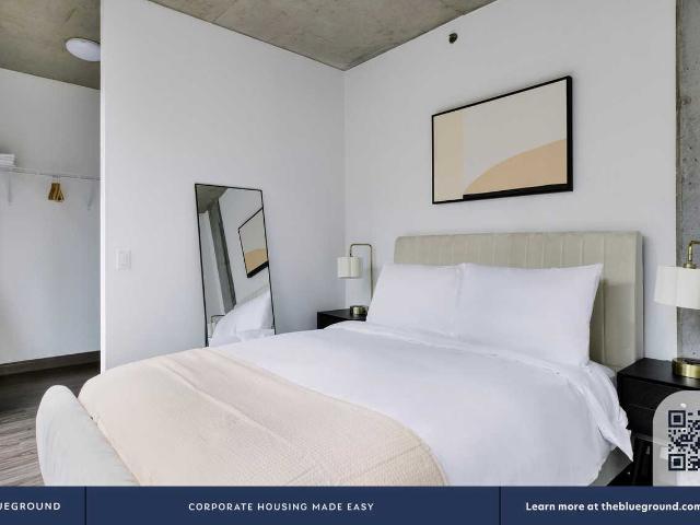 215 West Lake Street 1 Bedroom Apartment for Rent at 215 W Lake St #1331, Chicago, IL 60606 Loop