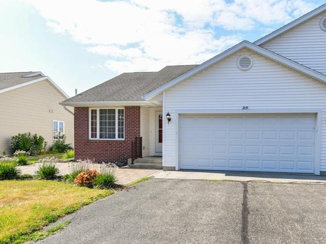 215 Westward Dr, Elkhorn, WI 53121