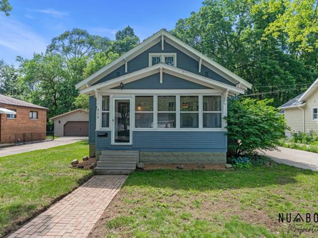 215 Williams St, Spring Lake, MI 49456