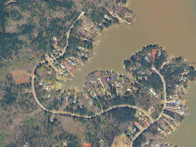 215 Winding River Rd, Eatonton, GA 31024