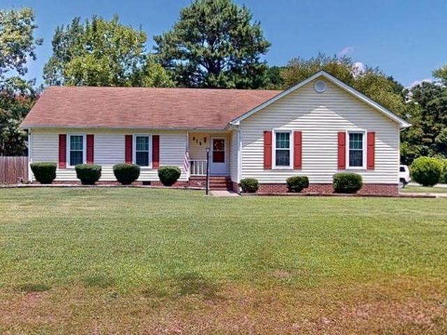 215 Wyatt Dr, Goldsboro, NC 27534