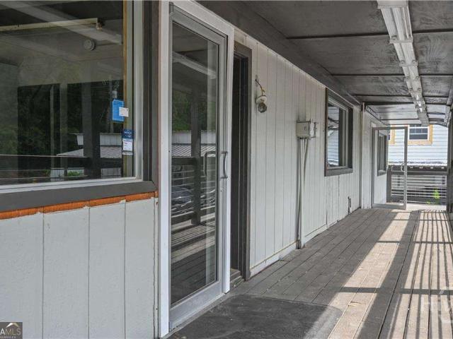 215 Tallassee Rd, Unit A, Athens, GA 30606 | MLS #10689 | Compass