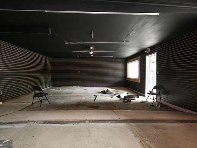 215 Tallassee Rd, Unit B, Athens, GA 30606 | MLS #10689 | Compass