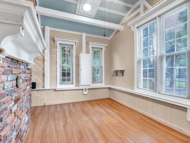 215 Timber Lane
