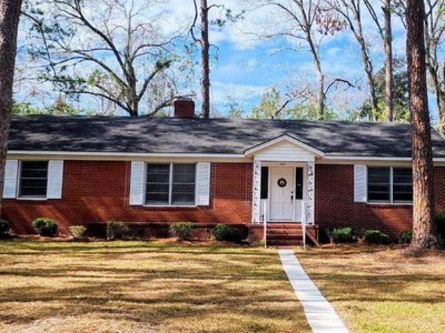 215 Vista Cir, Statesboro, GA 30458