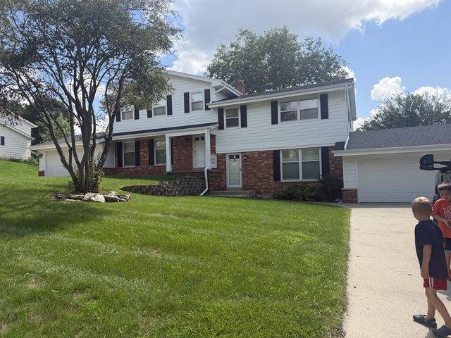 21645 Sierra Dr Unit 1, Brookfield, WI 53045