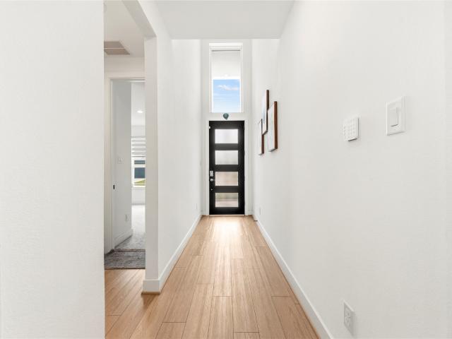 21646 Laggan Cliff Lane