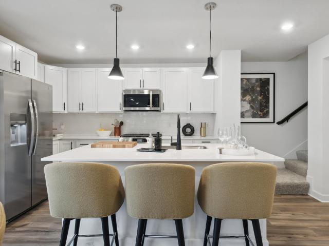 21648 Magnolia Way