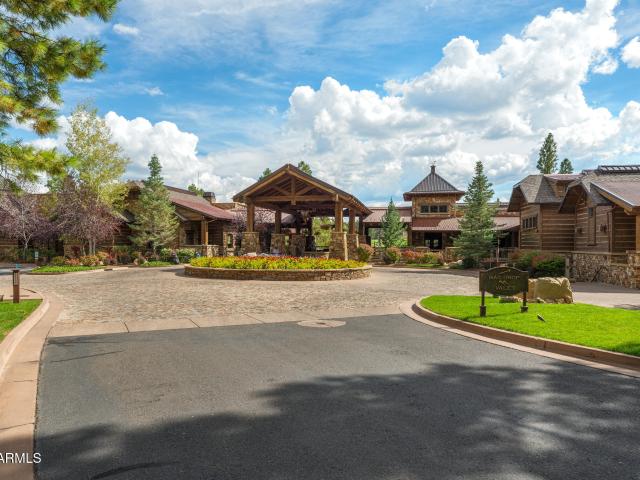 2164 E Del Rae Drive