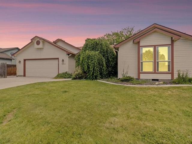 2164 Julie Ln, Twin Falls, ID 83301