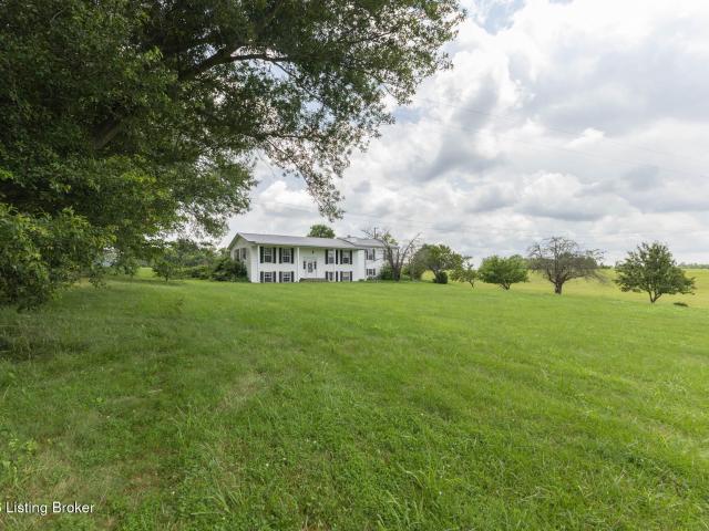 2164 Southville Pike