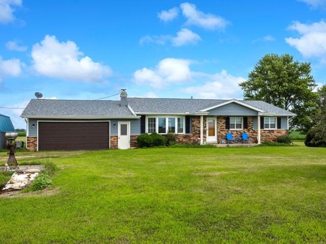 2164 th St, Grand Mound, IA 52751