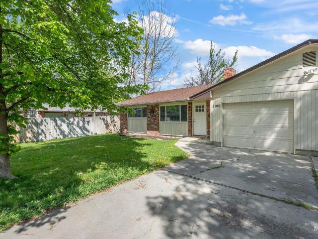 2164 2 N Wildwood St, Boise, ID 83713 | MLS #98984 | Compass