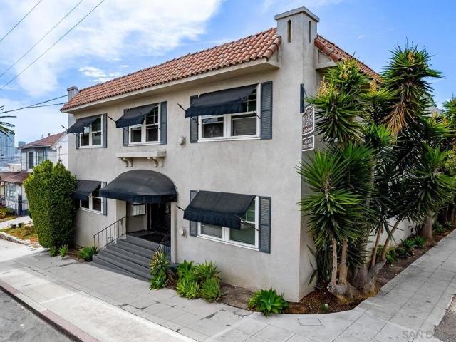 2164 2nd Ave