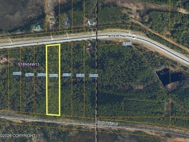 21652 W Parks Hwy, Houston, AK 99623