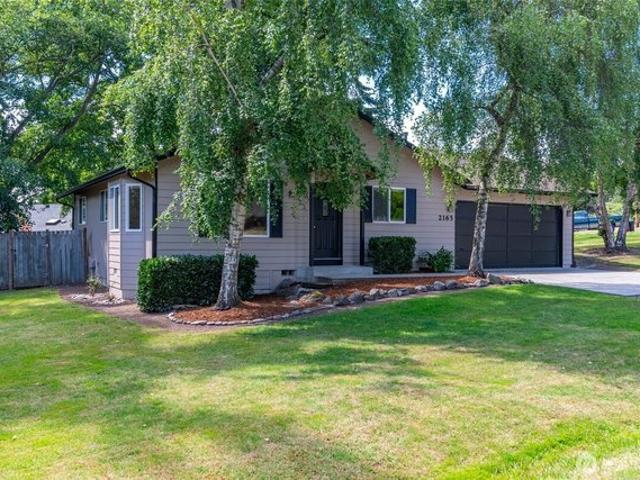 2165 Norman Dr, Oak Harbor, WA 98277
