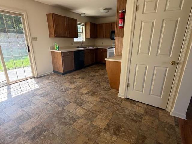 2165 Old Philadelphia Pike # 30