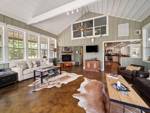 2165 Round Top Rd, Round Top, TX 78954 | MLS #10001 | Compass