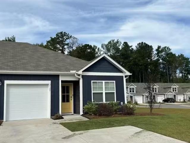 2165 Southern Bayberry Ln 2165 Southern Bayberry Ln Ne