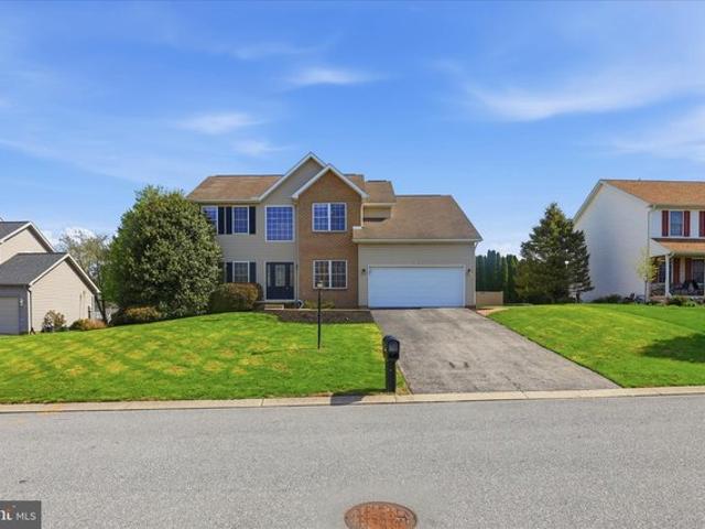 2166 Lucy Ln, York, PA 17404