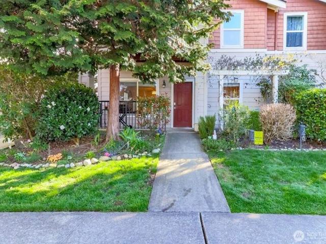 2166 Palisade Blvd Unit A4, Dupont, WA 98327