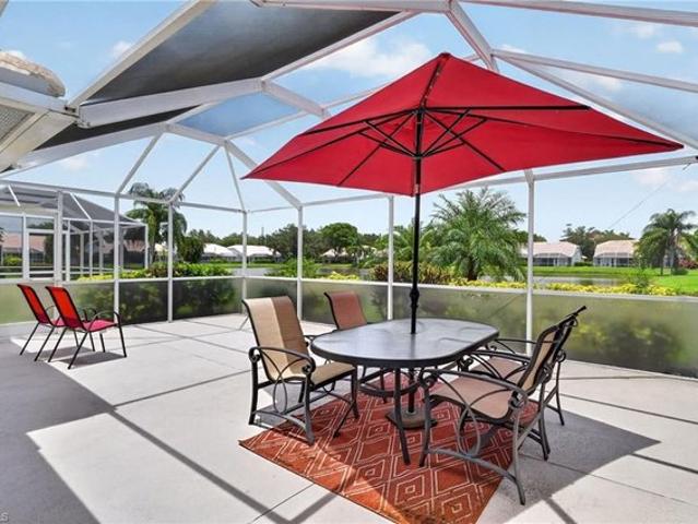 2166 Stacil Cir Unit 17, Naples, FL 34109