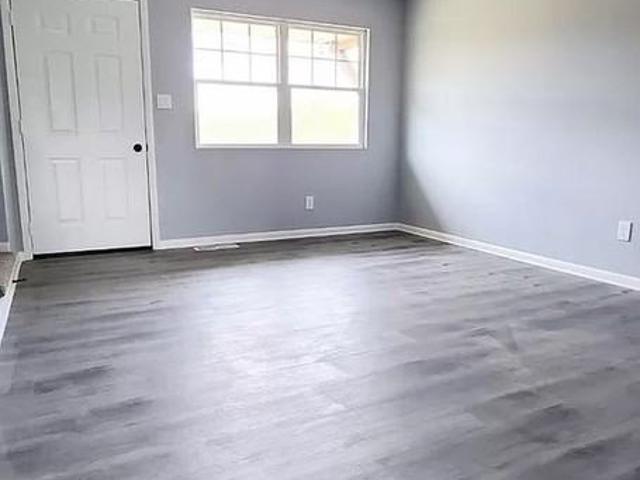 2166 2184 Mogadore 2 Bedroom Apartment for Rent at 2166 Mogadore Rd, Akron, OH 44312 Ellet