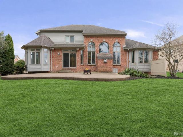 21675 Medallion Court