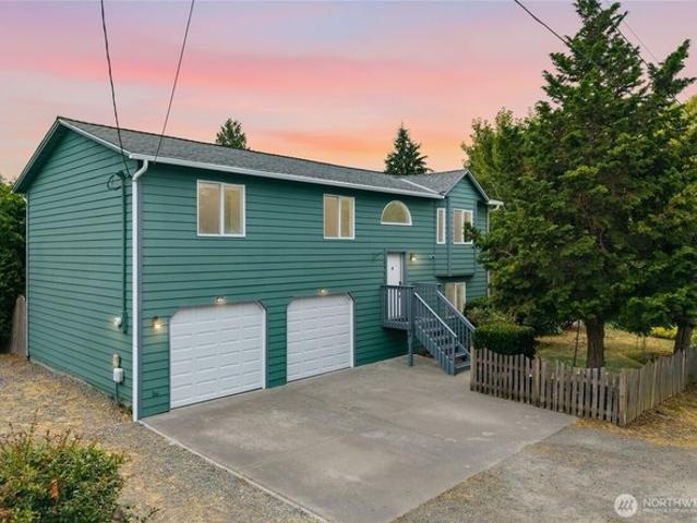 21675 SE 267th St, Maple Valley, WA 98038
