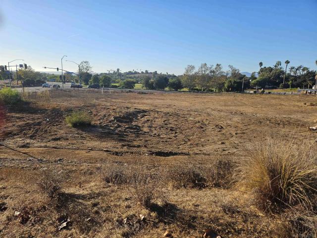 2167 N Santa Fe Ave, Unit 5, Vista, CA 92084 | Compass