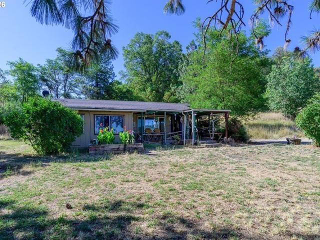 2167 Jackie Ave, Roseburg, OR 97471