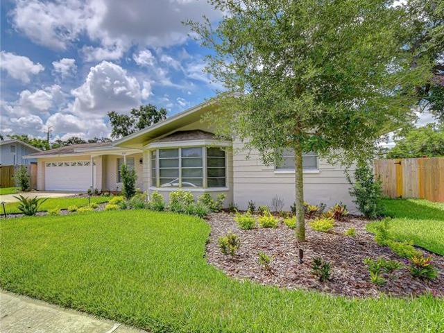 2167 Lakeview Rd, Clearwater, FL 33764
