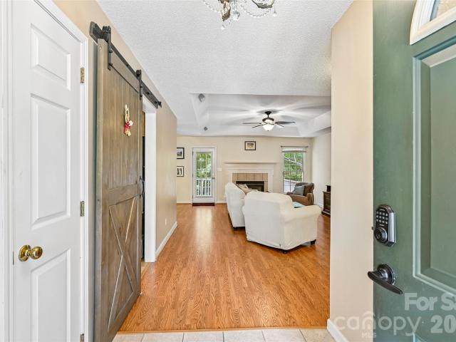 2167 Lookout Ridge