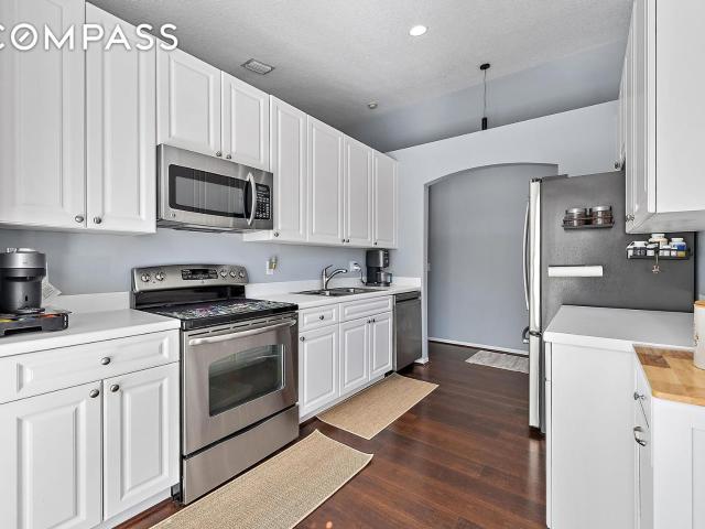 2167 Umbrella Cay, West Palm Beach, FL