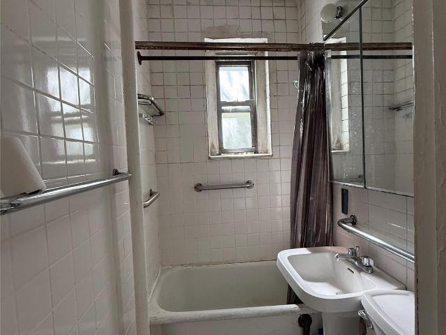 2167 33rd Street 3H