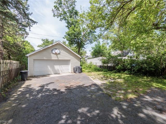 2168 Cottage Grove Drive