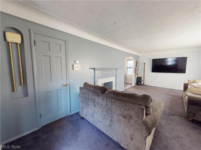 2168 Fenwick Road
