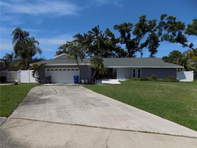 2168 Kent Ave, Clearwater, FL 33764