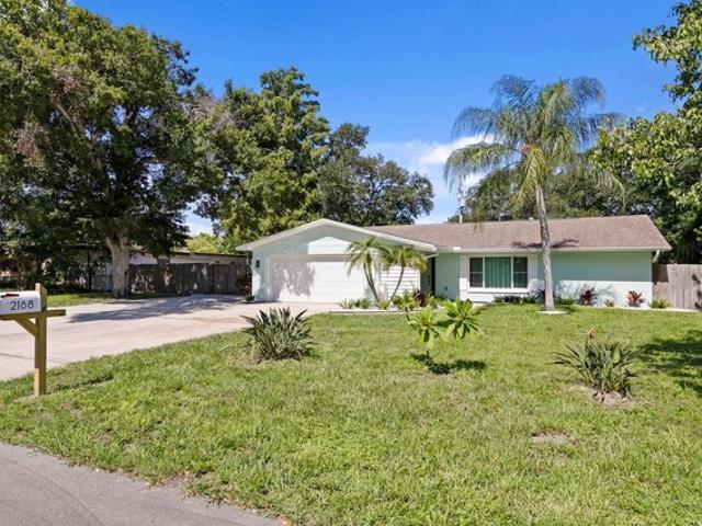 2168 Victoria Dr, Clearwater, FL 33763