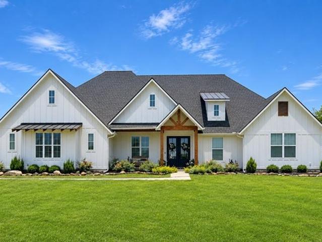 2168 W, Sulphur Springs, TX 75482