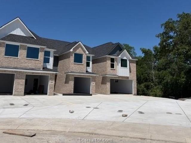 2169 Big River St, College Station, TX 77840