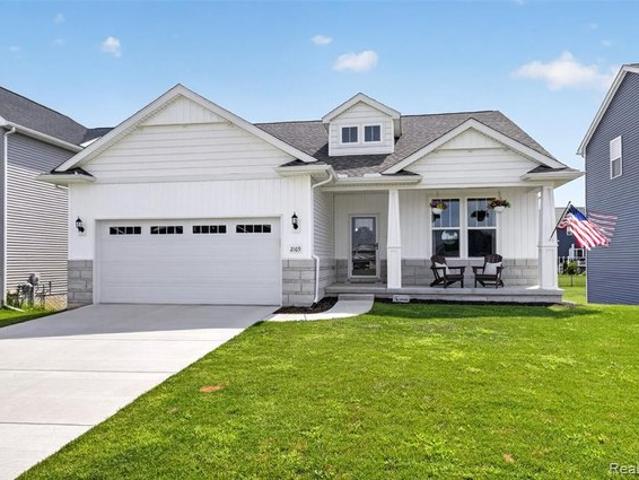 2169 Dabate Dr, Marion Township, MI 48843