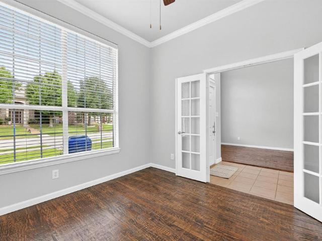 2169 Hunt Club Trail