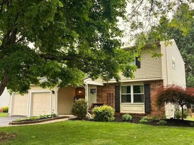 2169 Kingston Dr, Maumee, OH 43537