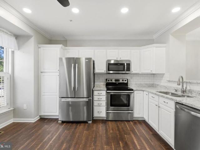 2169 Sewanee Drive