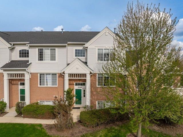 2169 W Concord Ln, Addison, IL 60101