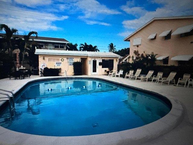 2160 NE 56th Ct Apt 107, Fort Lauderdale, FL 33308