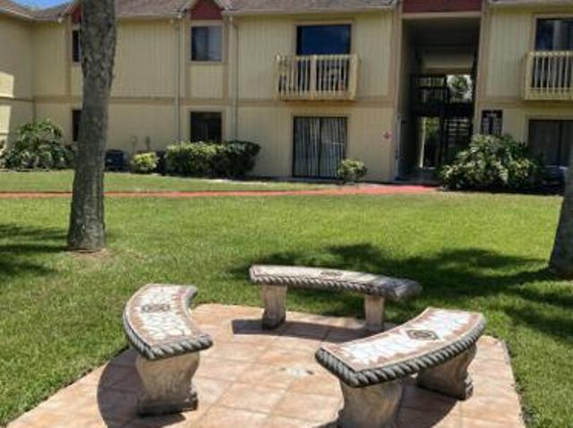 2160 Forest Knoll Dr Unit #104, Palm Bay, FL 32905